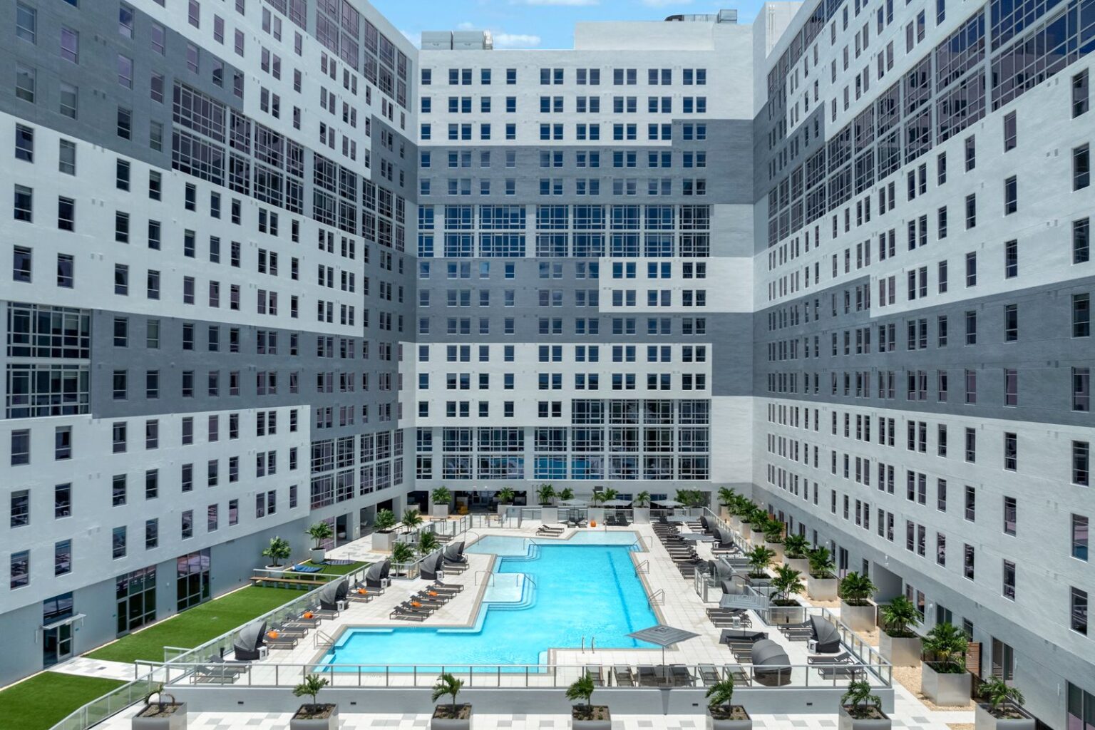 Terrazul Miami: Student Apartments in Miami FL